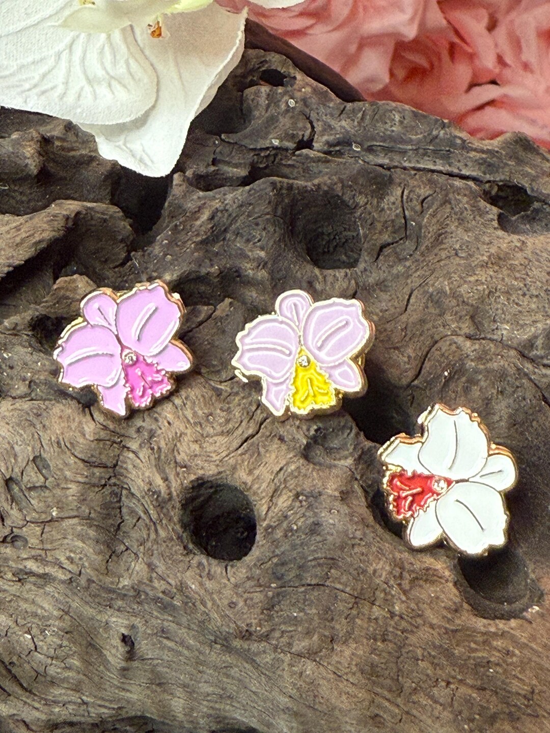 Orchid Lapel Pin-mini Cattleya Orchid Enamel Pin: Floral Collector Item ...