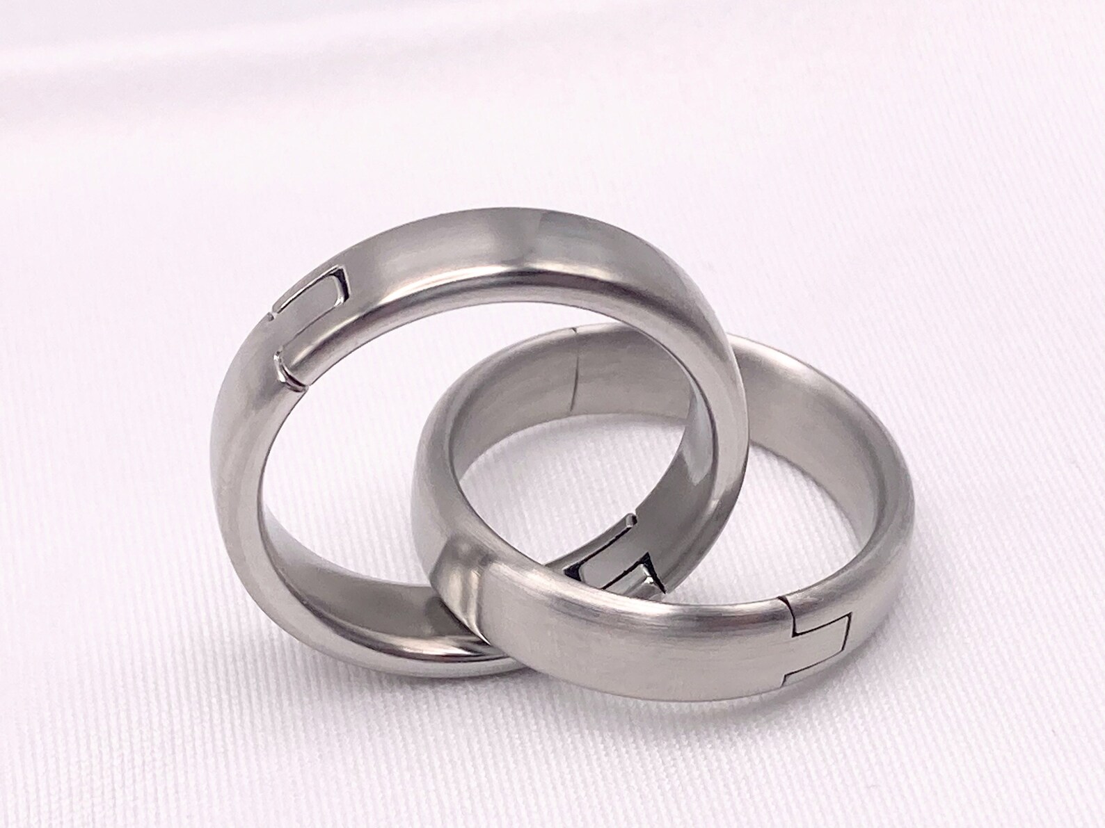 Men's Wedding Ring With Hinge Cobalt Chrome 6mm Wide Satin Brushed ...