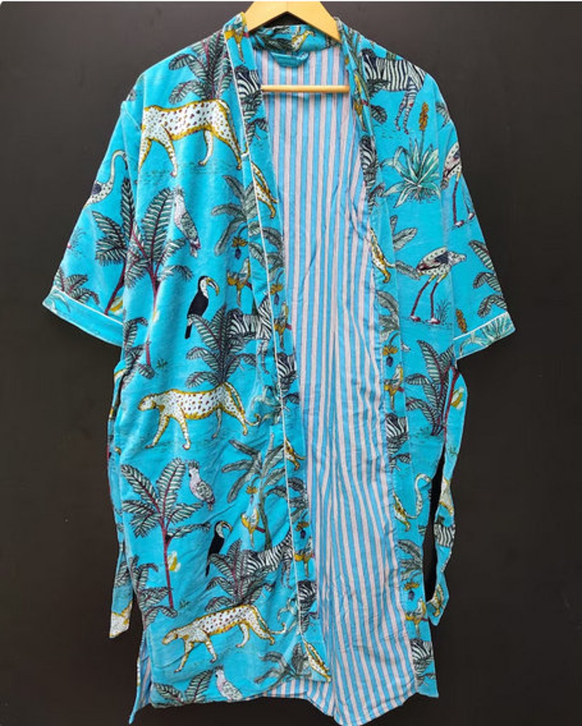 Green Jungle Print Velvet Kimono Robes, Morning Tea Velvet Coat ...