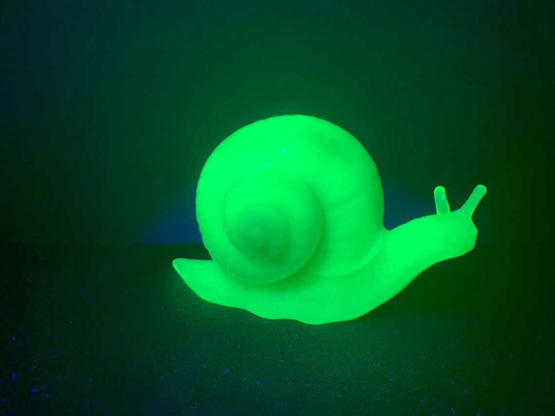 Uranium Burmese Fenton Snail Mint - Etsy