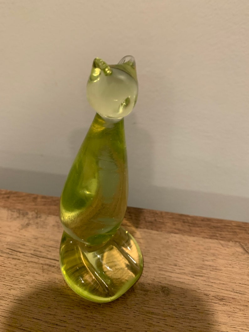 Vintage Uranium Glass Vaseline Lime Cat RARE Viking Glass Geiger Tested ...