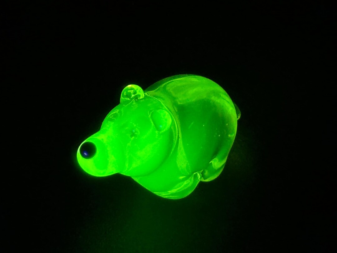 Uranium Vaseline Bear by Rafael Hand Made - Etsy