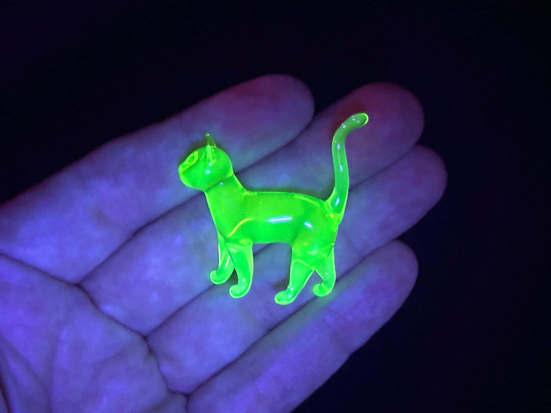 Uranium Vaseline Cat Custom Piece Solid Glass - Etsy