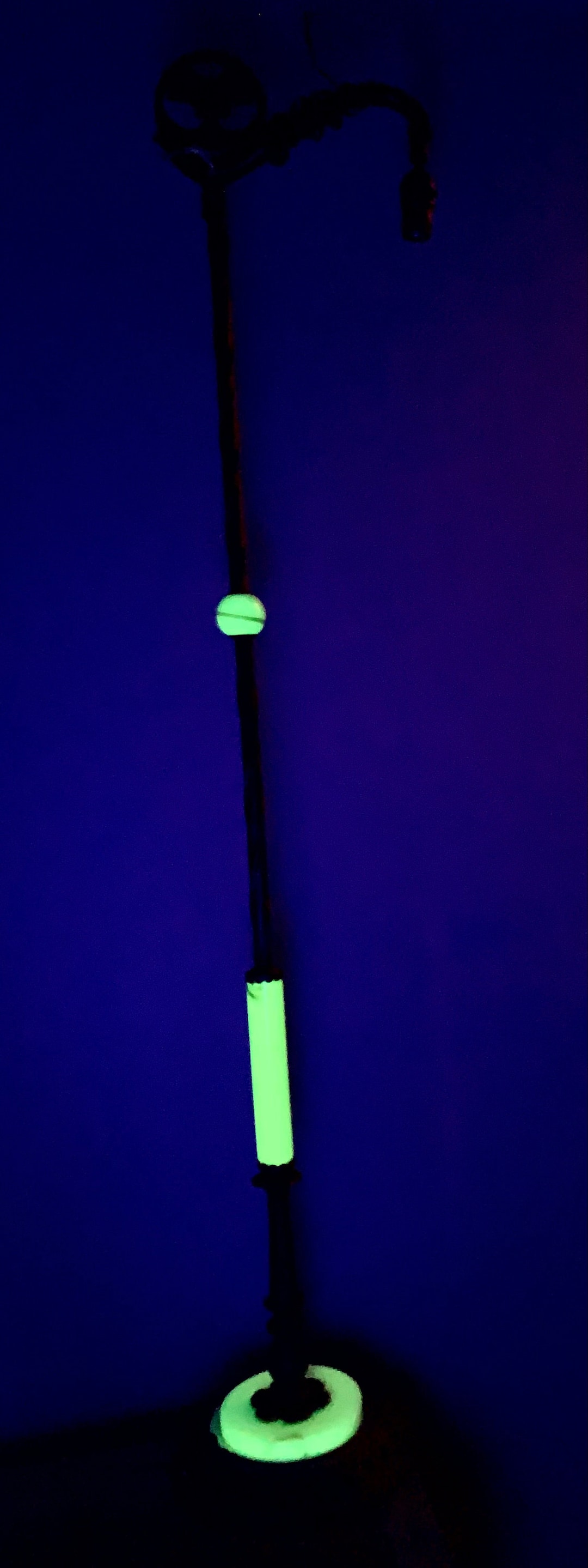 Art Deco Akro Agate Houze Uranium Slag Glass & Cast Iron Reactive Floor ...