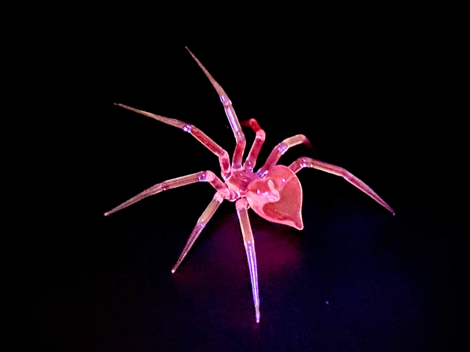 Regular Size Approx 2”x2 Pink/red Glow Non Uranium Heart Spider ...