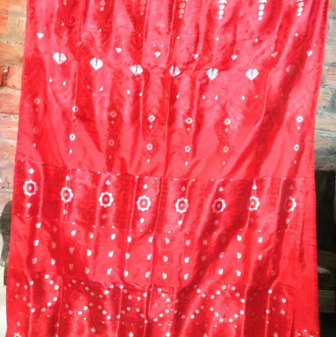 Assam Silk Red Mekhela Chador Traditional Two-piece Ensemble for Women ...