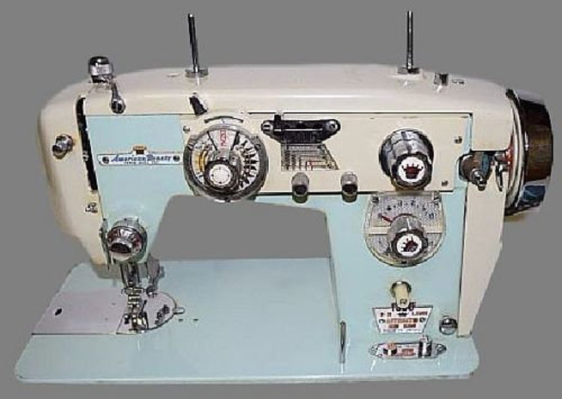 American Beauty 1300 Deluxe Sewing Super Zig Zag Good Housekeeping ...