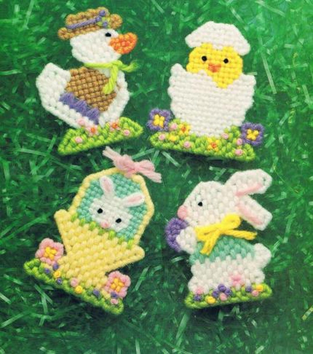 300 Mini Plastic Canvas Fridge Magnets Pin Flag Easter Christmas ...