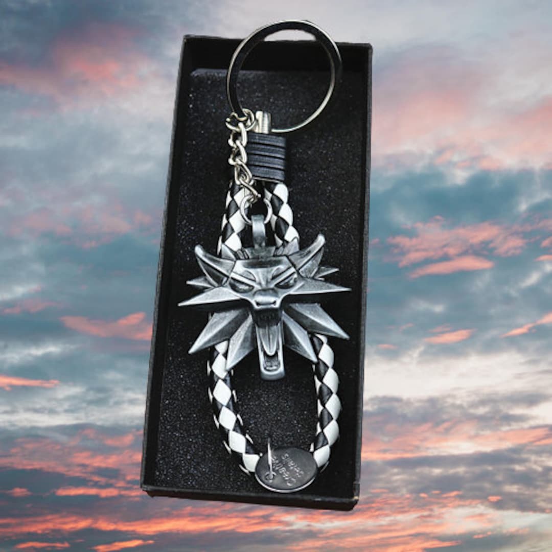 The Witcher Wolf Head Necklaces Witcher Wolf Pendant - Etsy