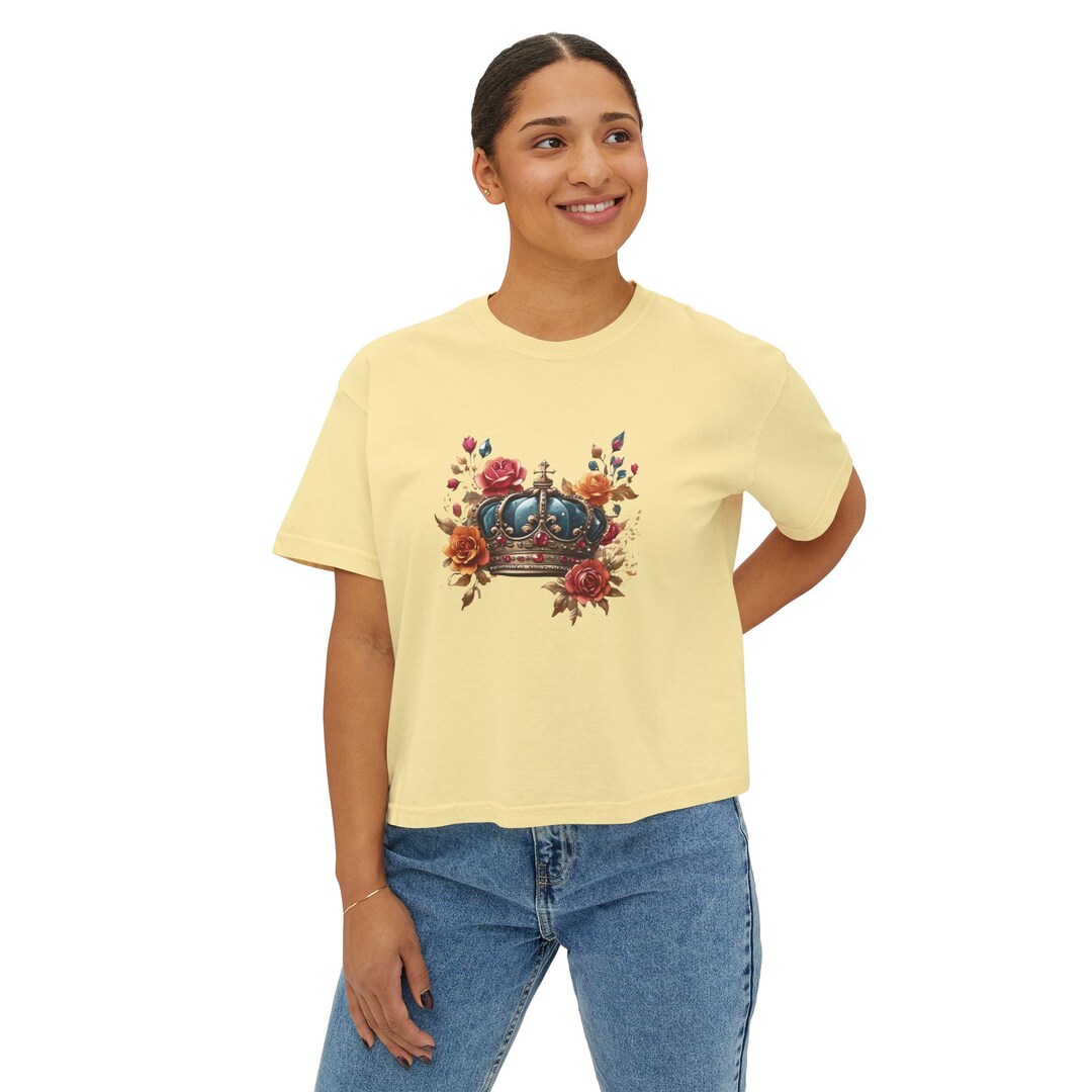 Oversized Boxy Tee: Crown and Flowers Design, Soft Cotton - Etsy