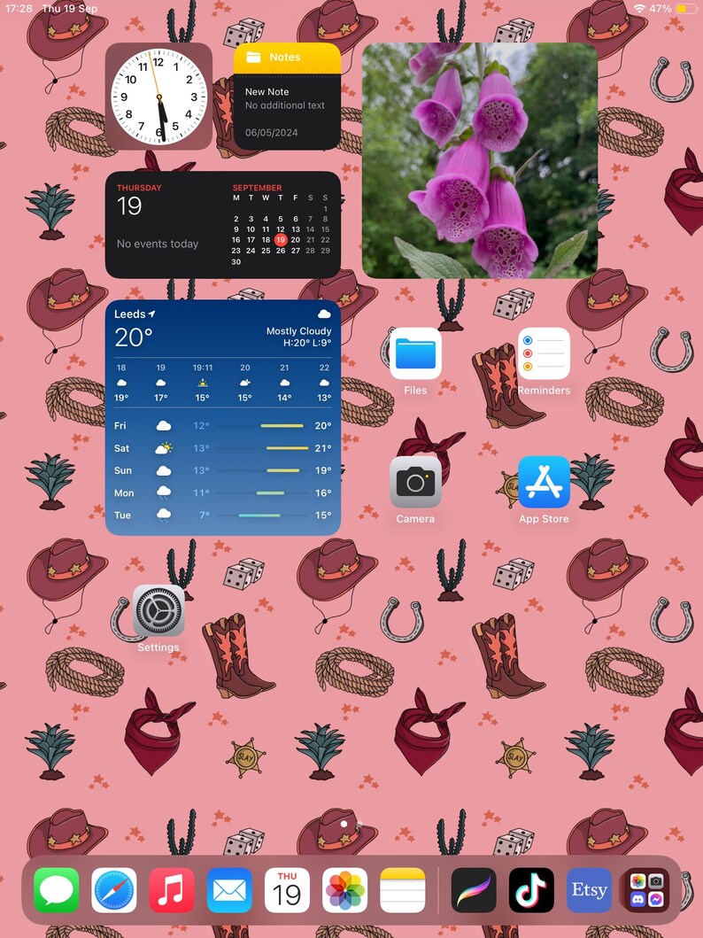 Cowgirl Inspired Digital Wallpaper - Etsy