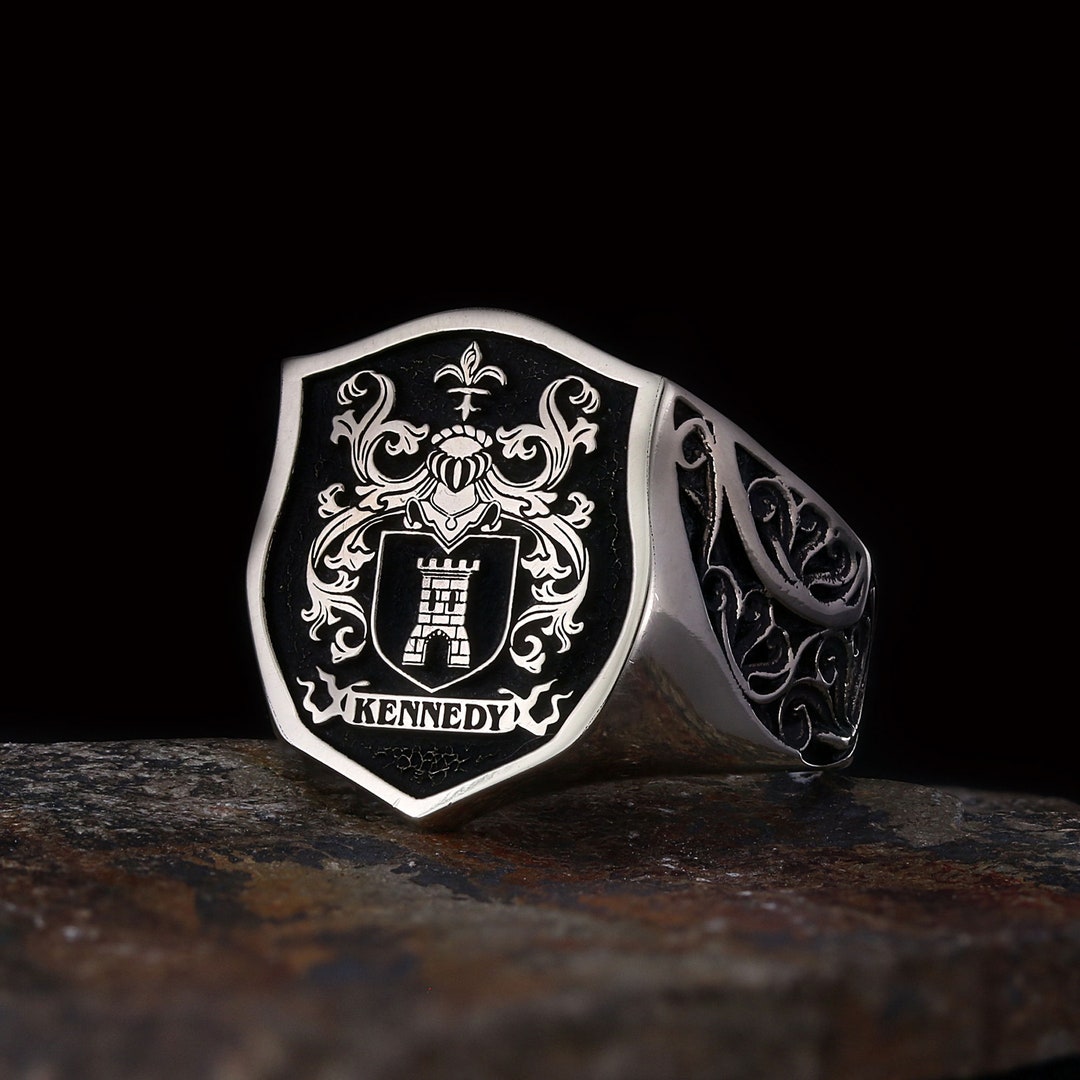 Coat of Arms Ring, Gold Coated Family Crest Ring Gift, Raised Family ...