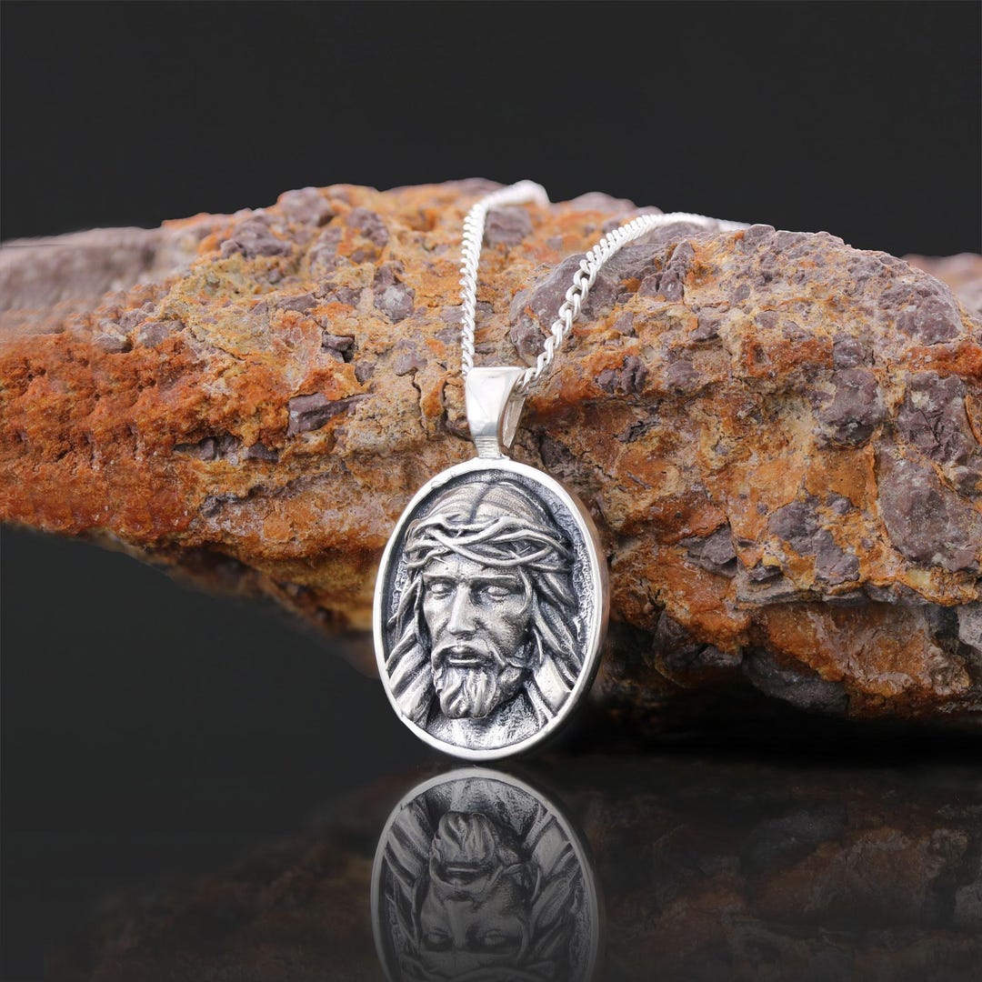 Jesus Pendant, Very Realistic Jesus Necklace, Handmade Christian ...
