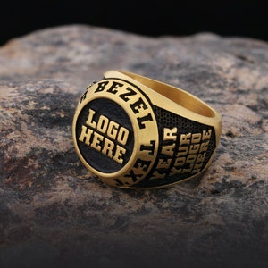 University Ring, High School Ring, Swinburne Graduation Ring ...