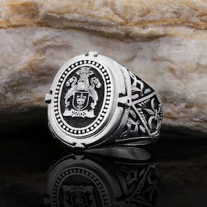 Custom Coat of Arms Ring, Noble Family Crest Signet Ring, Personalized ...