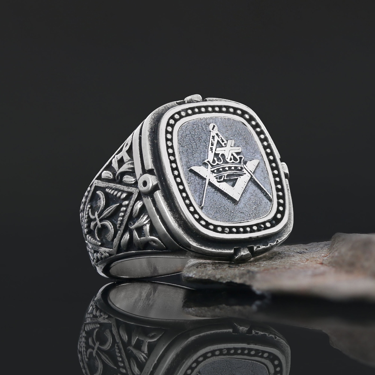 In Hoc Signo Vinces Masonic Ring Masonic Knights Templar - Etsy