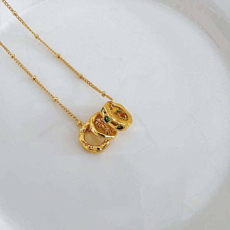 Gold Circle Pendant - Etsy