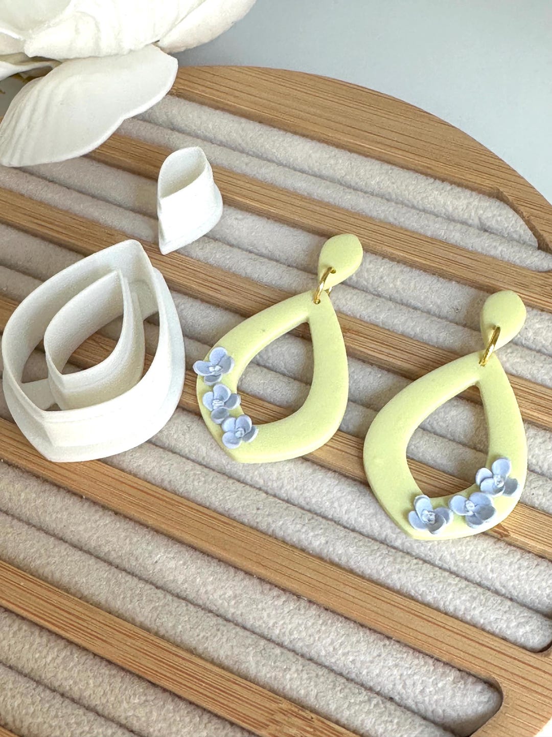 Brooke Cutout Double Drop Clay Cutter - Polymer Clay Tools - Jewellery ...