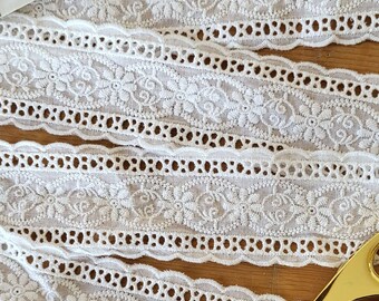 Milk White Broderie Anglaise Lace Scalloped Edges and Floral - Etsy