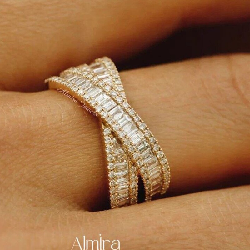 Overlapping Ring - Etsy