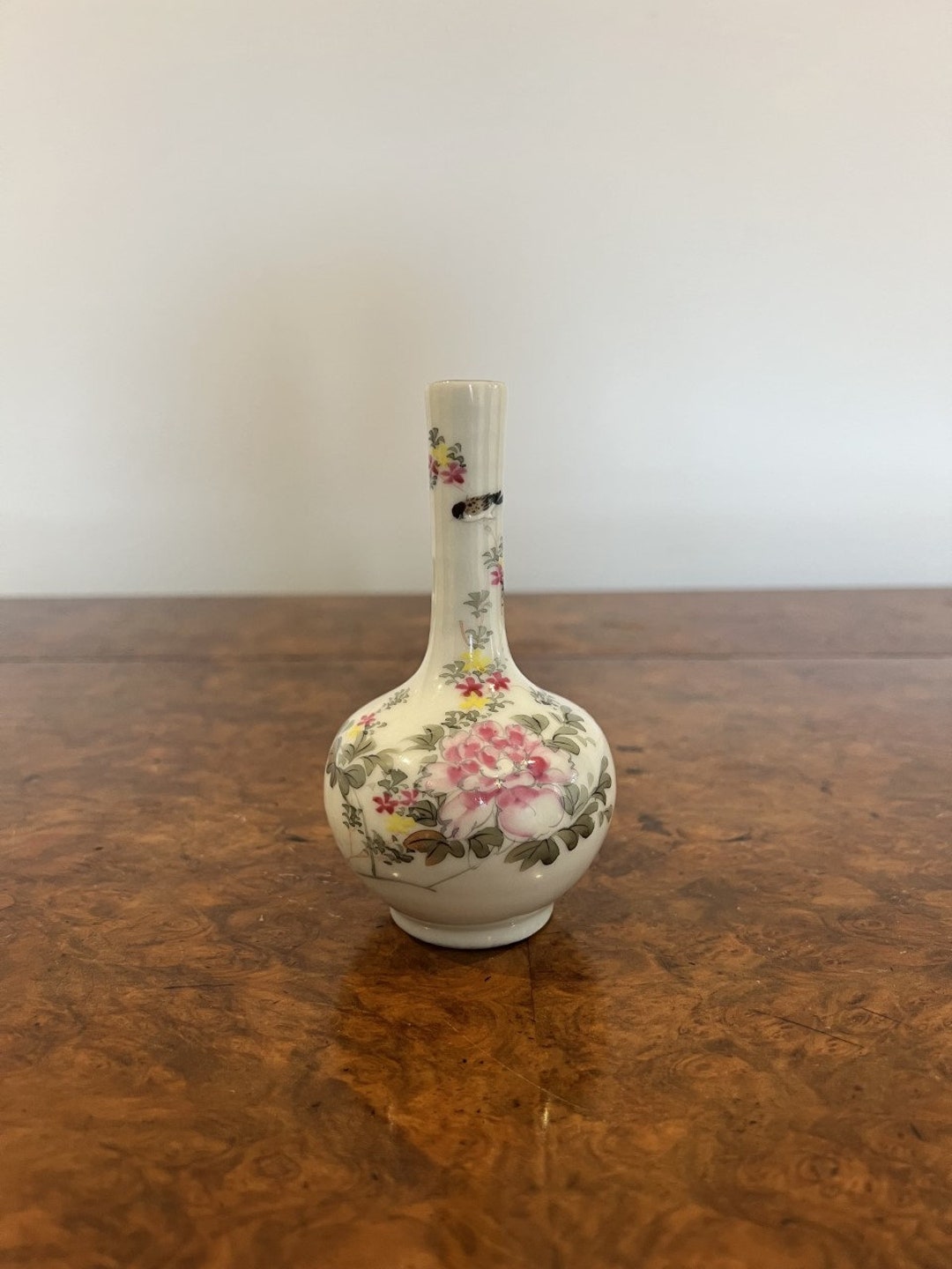Small Antique Japanese Vase - Etsy