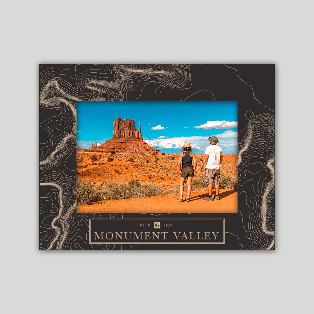 Monument Valley Maple Photo Frame: Personalized Travel Keepsake - Etsy