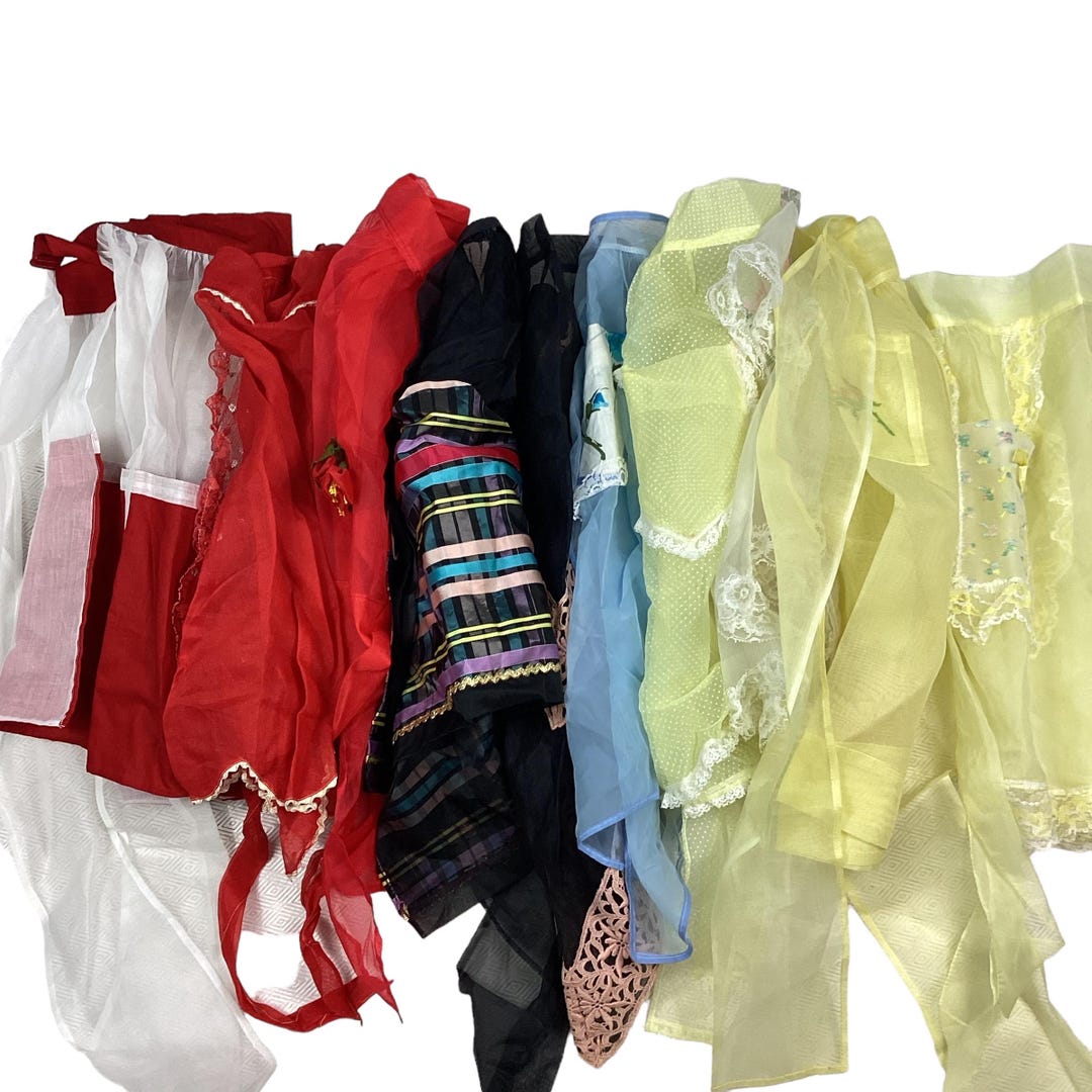 Vintage Short Waist Tie Back Apron Bundle Set of 10. Made in the USA ...