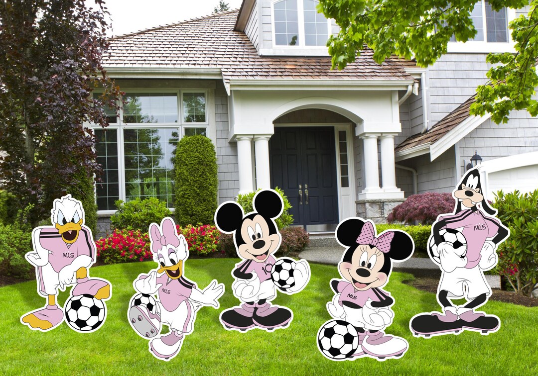 Mickey Friends, Soccer Team, Minnie Soccer, Mickey Soccer, Cartoon ...