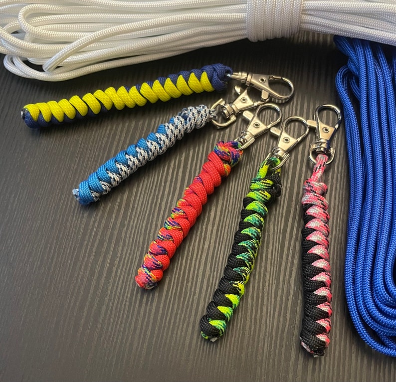 Paracord Keychain Snake Knot Swivel Clip, Carabiner Clip or Keyring ...