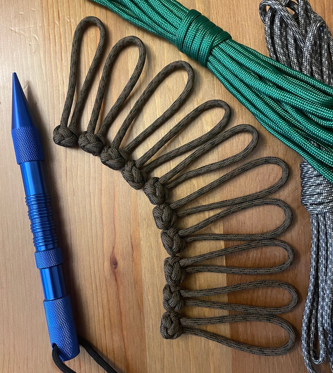 Paracord Zipper Pull Diamond Knot Pack of Ten | Brown Digital Camo ...
