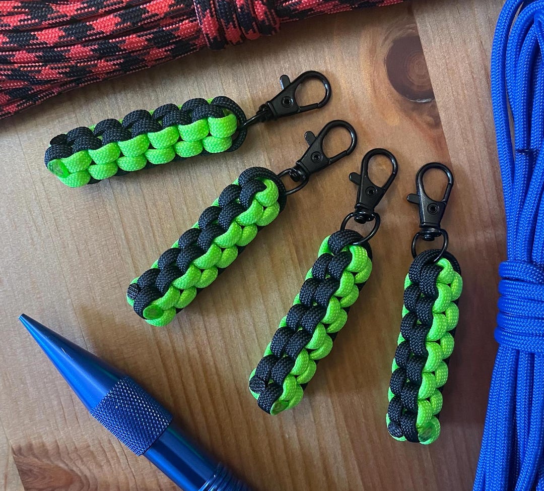 Paracord Keychain Pack With Box Knot and Black Swivel Clip Set of Four ...