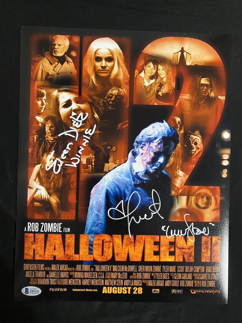 Scout Taylor-compton & Eileen Dietz Signed Rob Zombies Halloween 2 ...