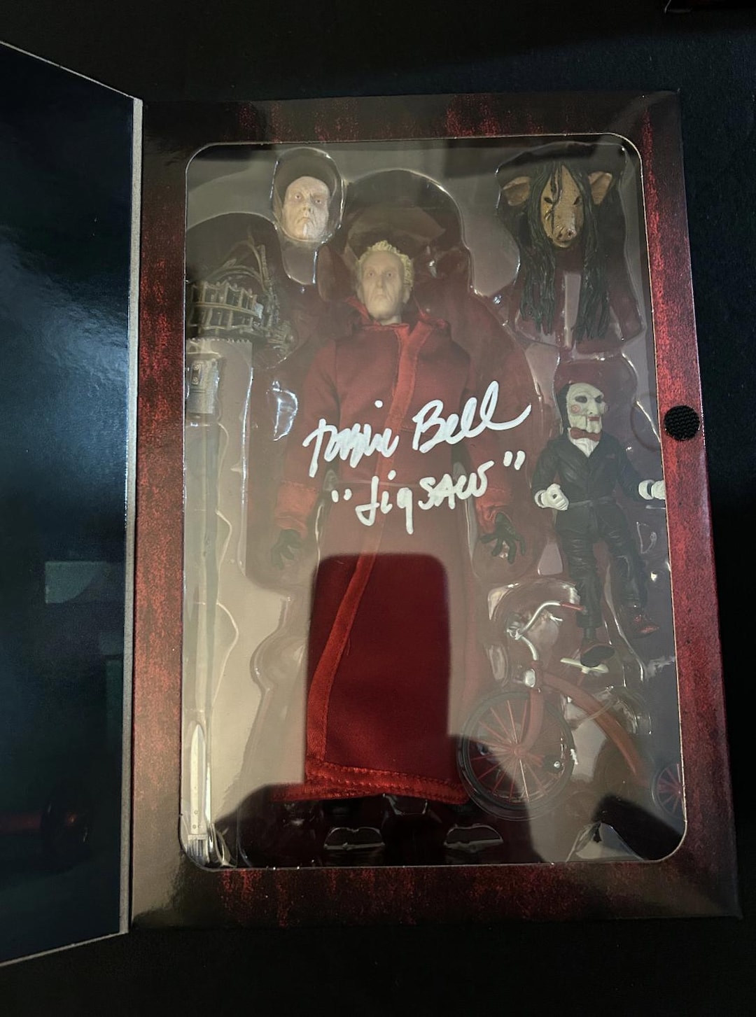 Tobin Bell Signed Saw NECA Ultimate (red Robe) W/ Beckett Witnessed COA ...