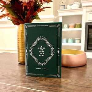 A Court of Thorns and Roses ACOTAR Dust Jackets Full Set Officially ...