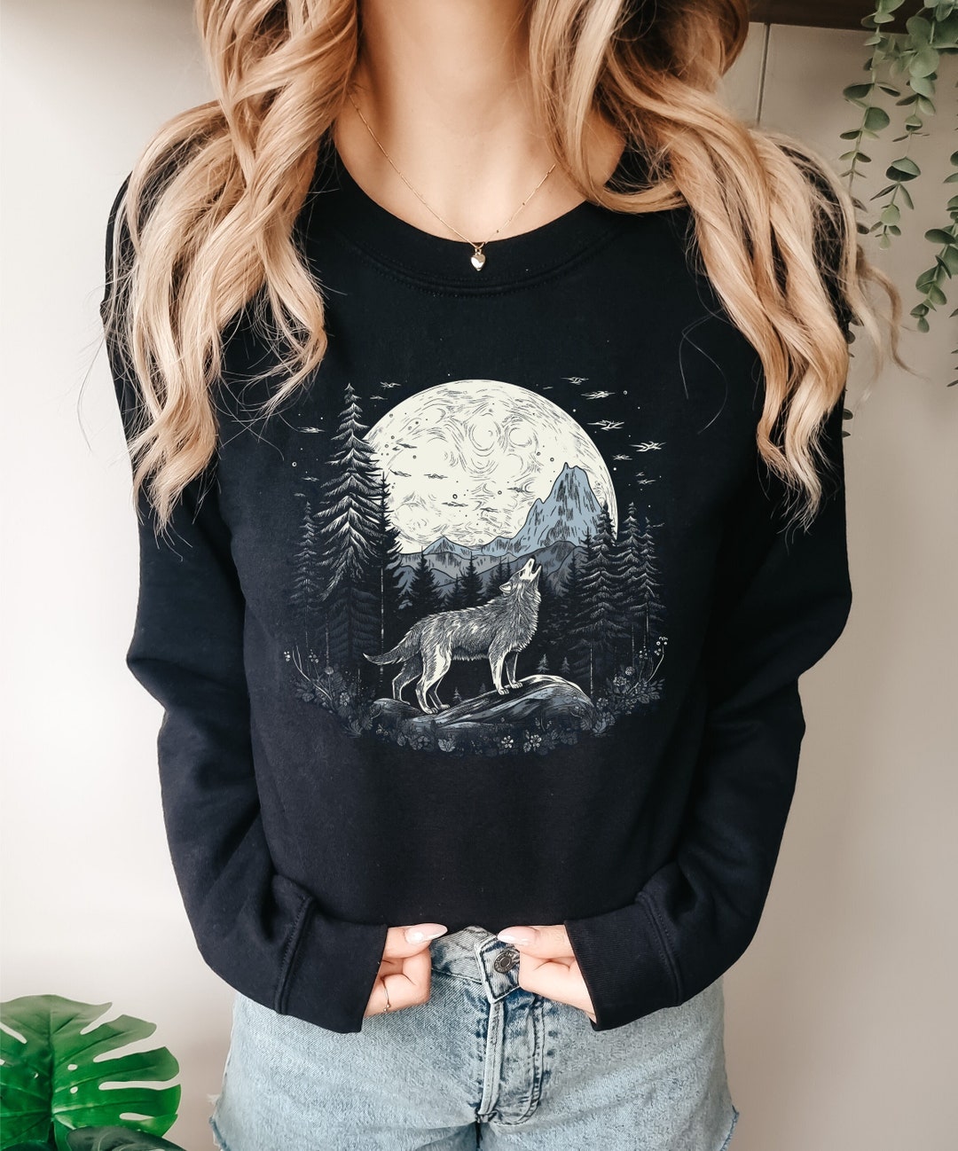 Wolf Sweatshirt, Wolf Lovers Gift, Moon Sweatshirt, Spirit Animal ...