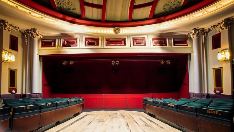 Classic Movie Theater - Instant Download High-quality Teams or Zoom ...