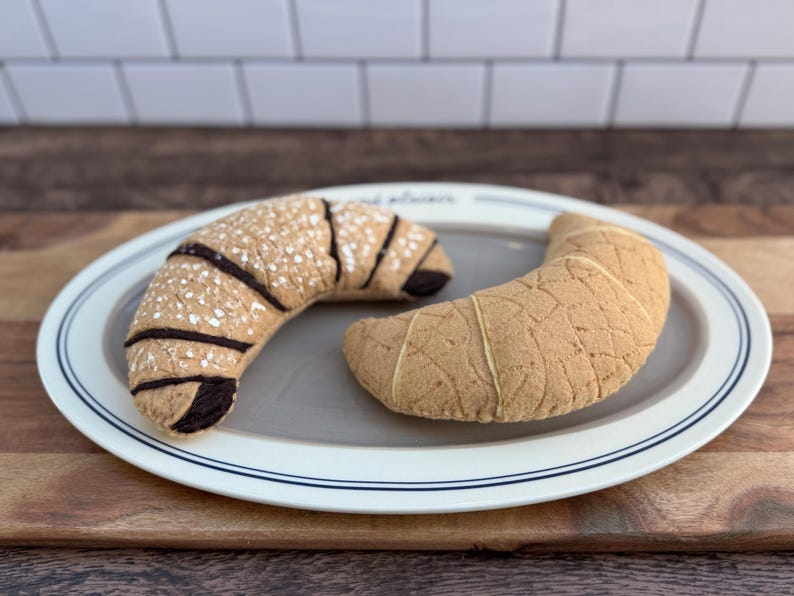 Handmade Felt Croissant Plush – Life-size Play Food - Etsy