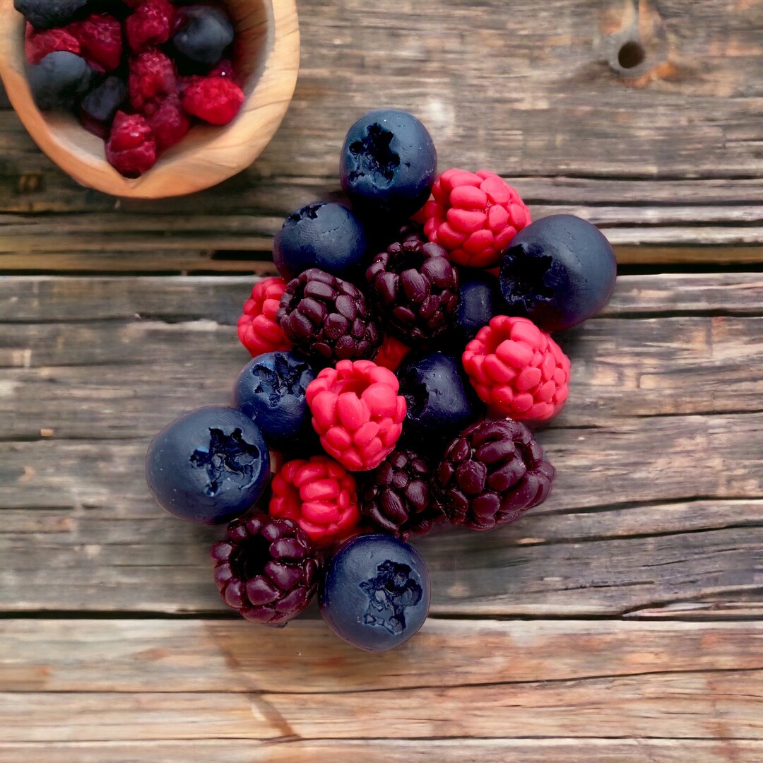 Mixed Berries Wax Embeds, Red Raspberries, Raspberry, Blueberry ...