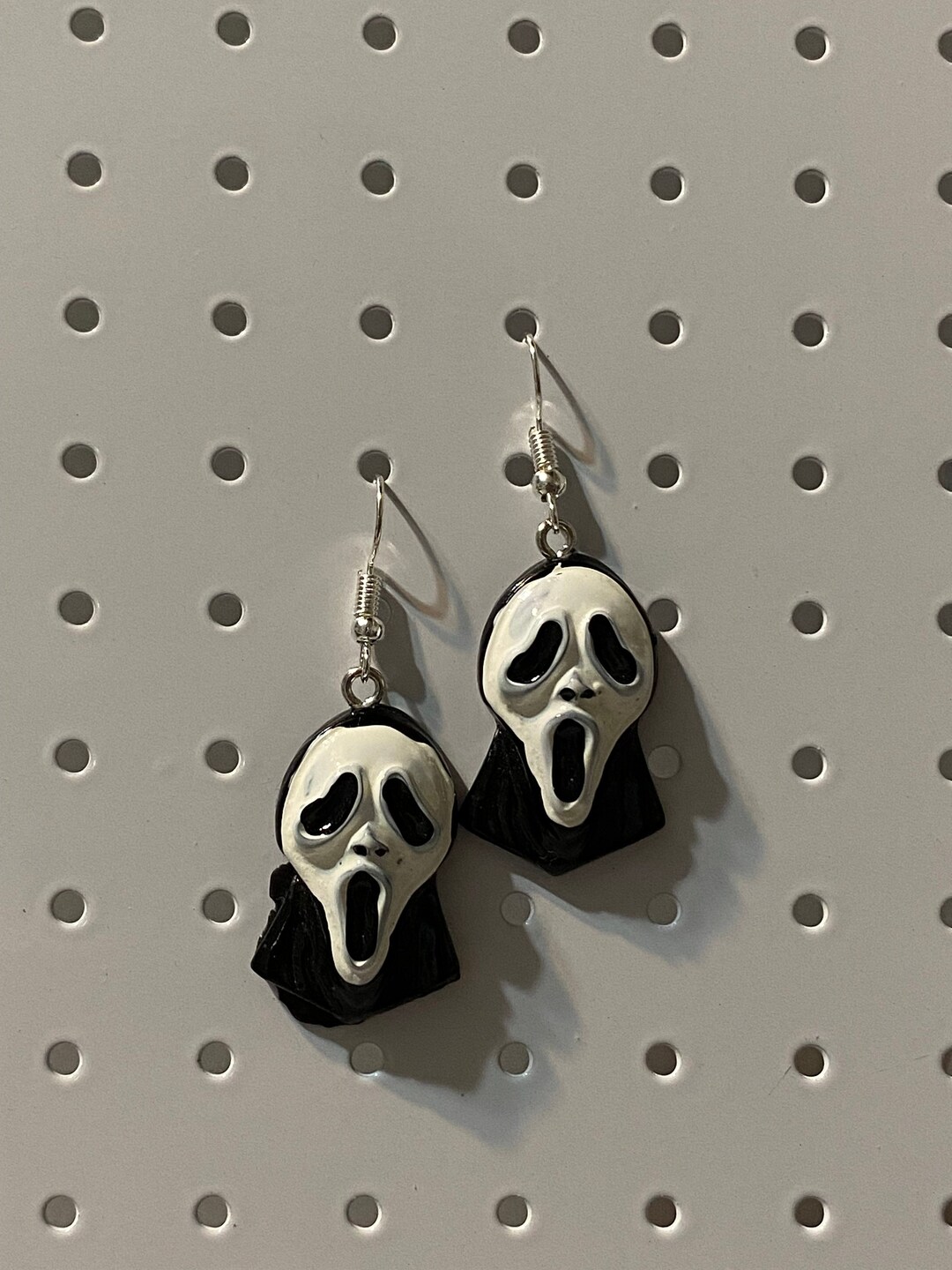 Scream Ghost Face Earrings|scream, Halloween Jewelry, Ghost Face ...