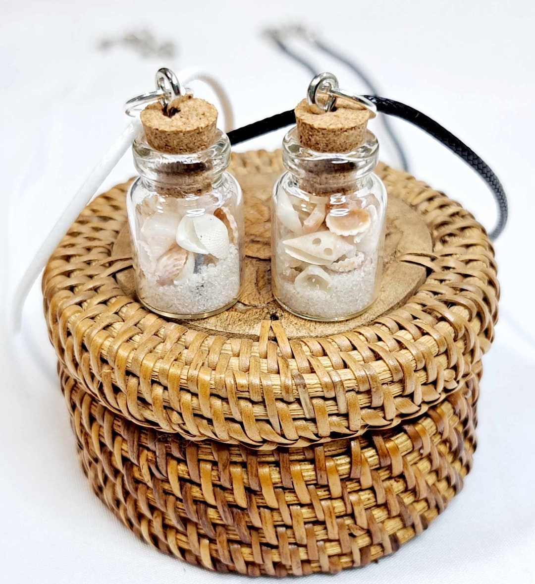 Real SEASHELL NECKLACE Adjustable Cord Beachy Gift, Beach Necklace ...