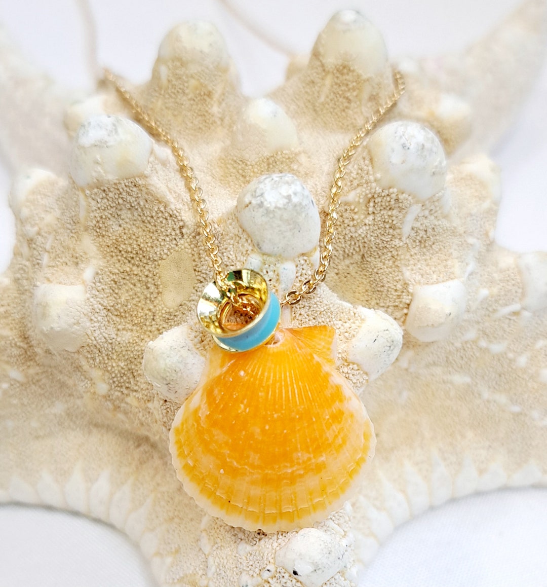 Real SEASHELL NECKLACE Scallop Gold Chain Beachy Gift, Beach Necklace ...