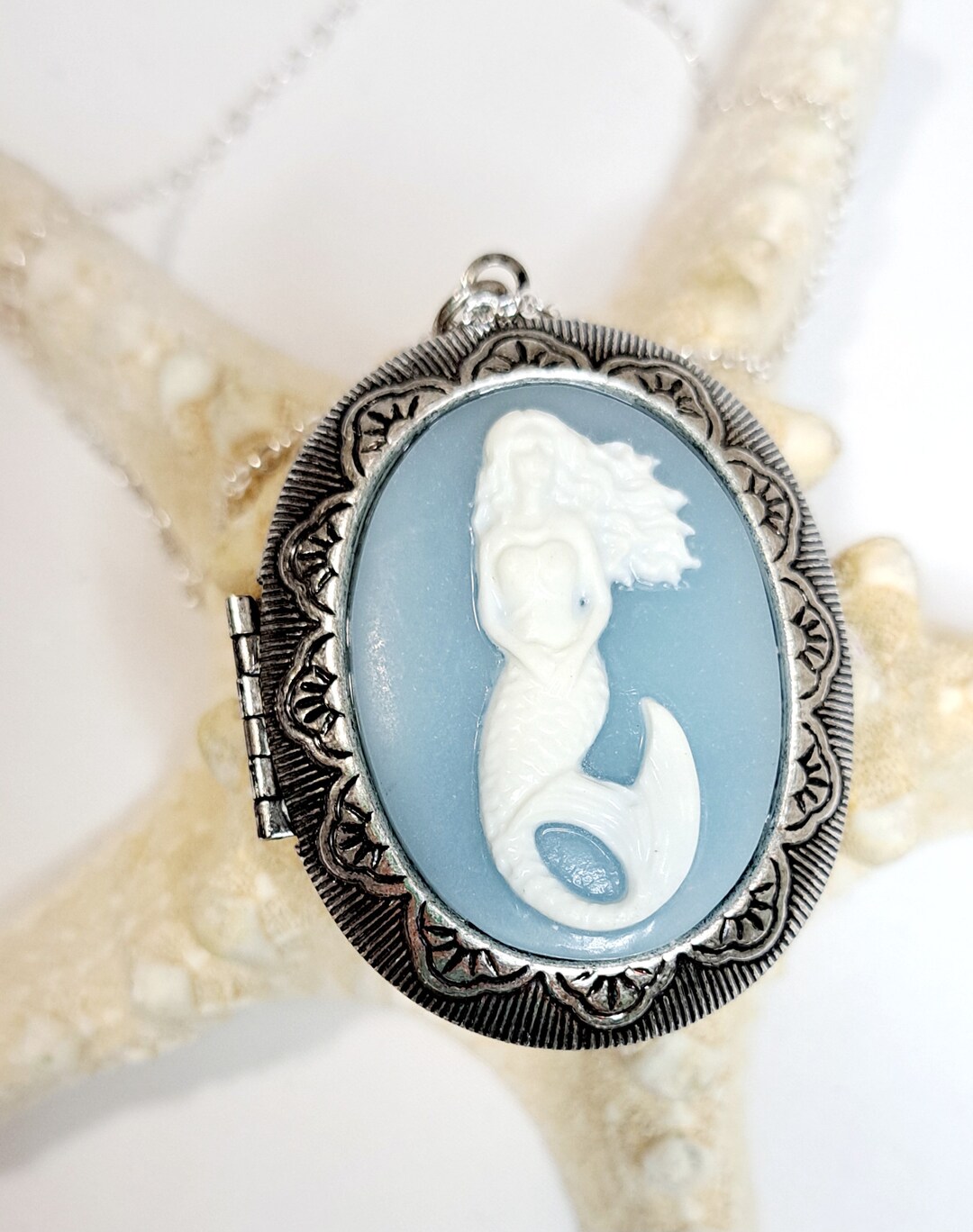 MERMAID LOCKET NECKLACE Silver Chain Beachy Gift, Beach Necklace, Beach ...