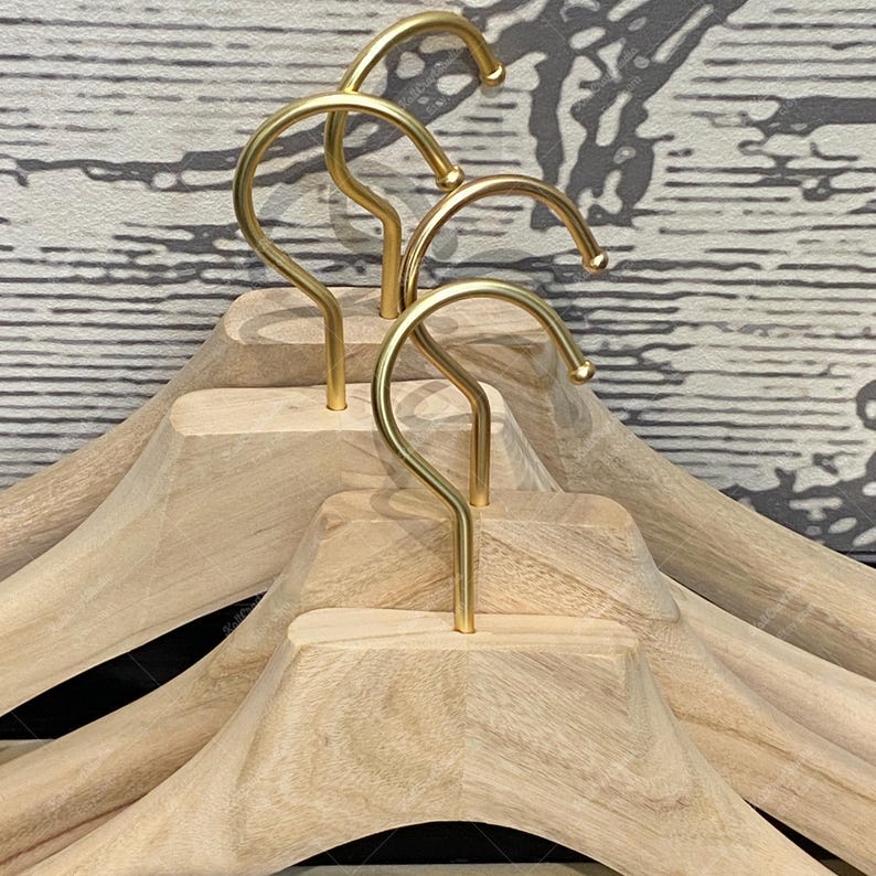 Camphor Wood Suit Hangers, Wide Shoulder, Non-slip Pants Bar - Etsy