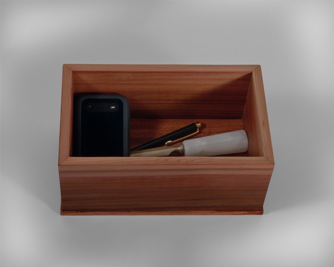 Western Red Cedar Box With African Mahogany Lid - Etsy