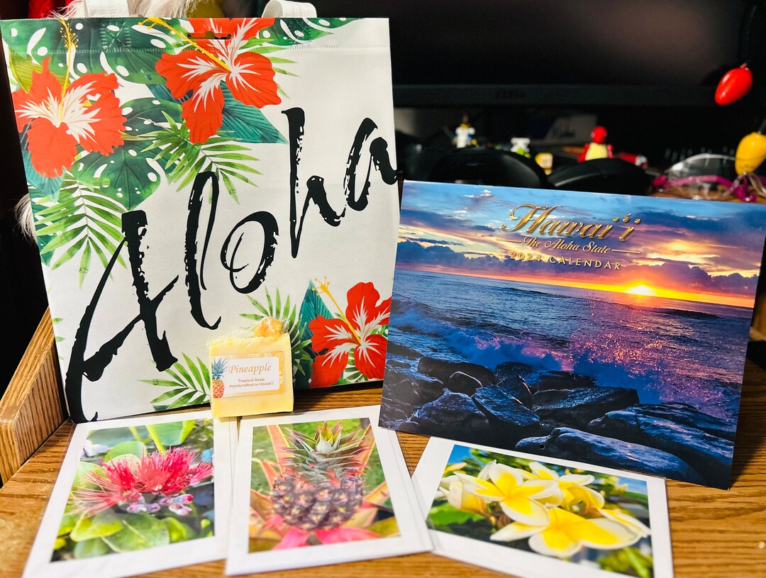 6pc. Hawaii aloha Gift Set Handcrafted Pinapple Soap, Hawaii Calendar ...