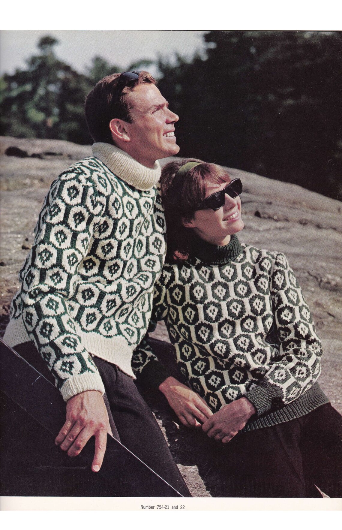 Columbia Minerva Knitting Pattern Book: 30 Vintage Designs (digital ...