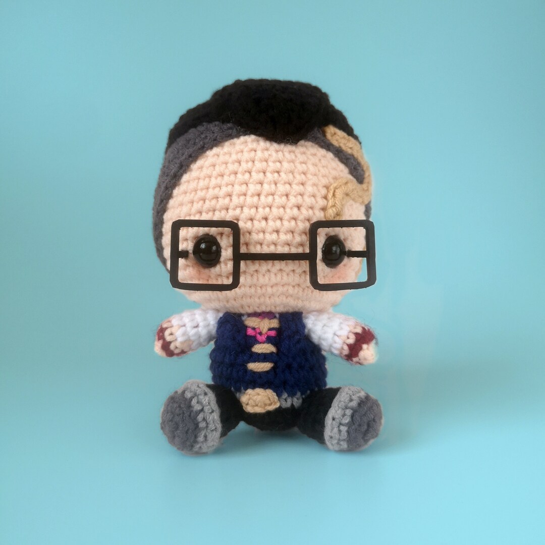 Valorant Chamber, Valorant Chamber Amigurumi Doll, Valorant Chamber ...