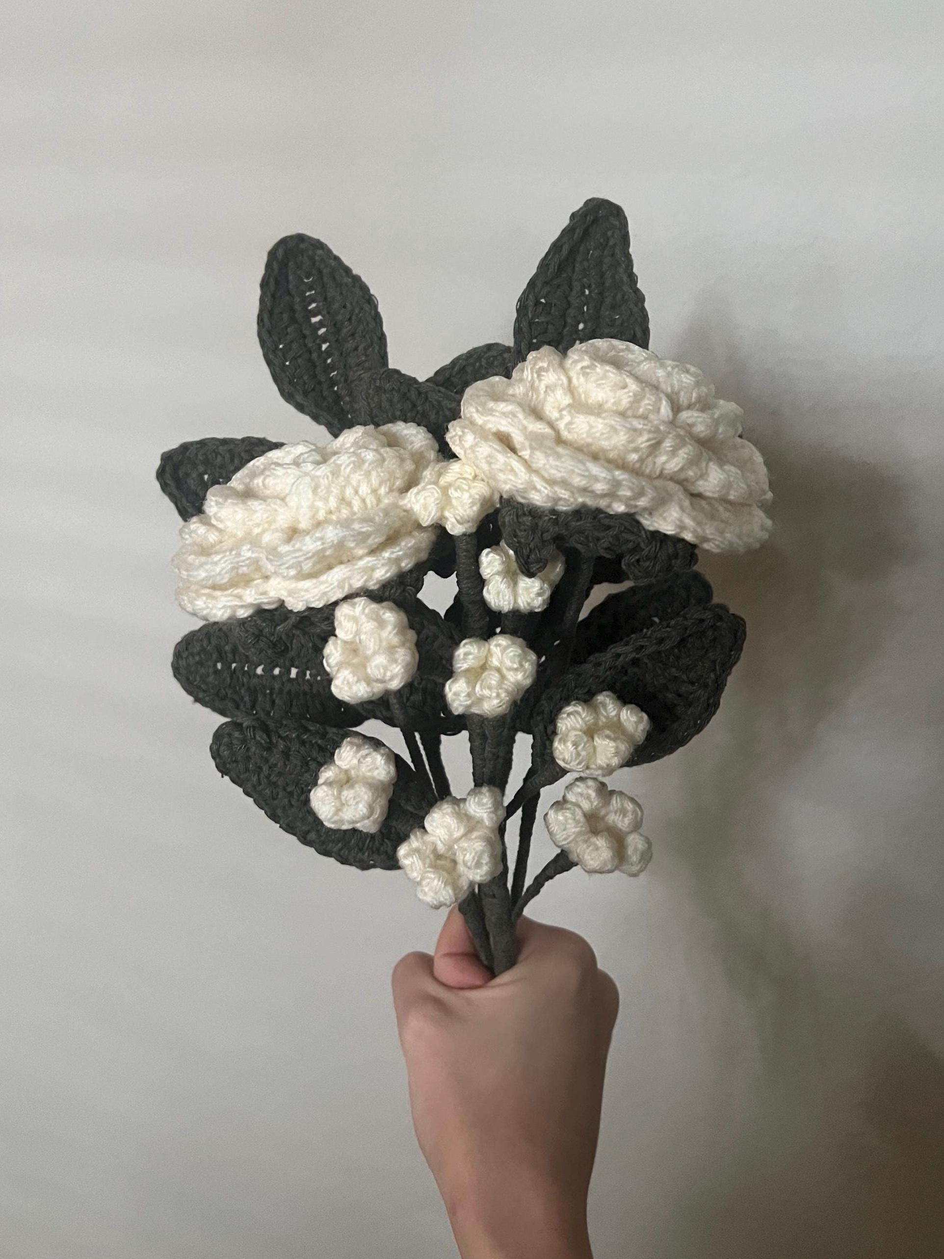 White Rose Crochet Bouquet - Etsy