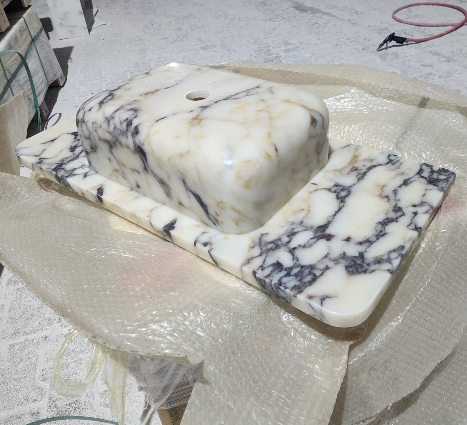 Calacatta Viola Marble Sink, Wall Mounted & Countertop Basin, Fluted ...