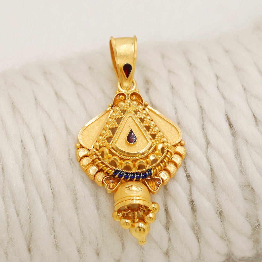 22k Yellow Gold Pendant or Locket Handmade Jewelry for Gift, Light ...